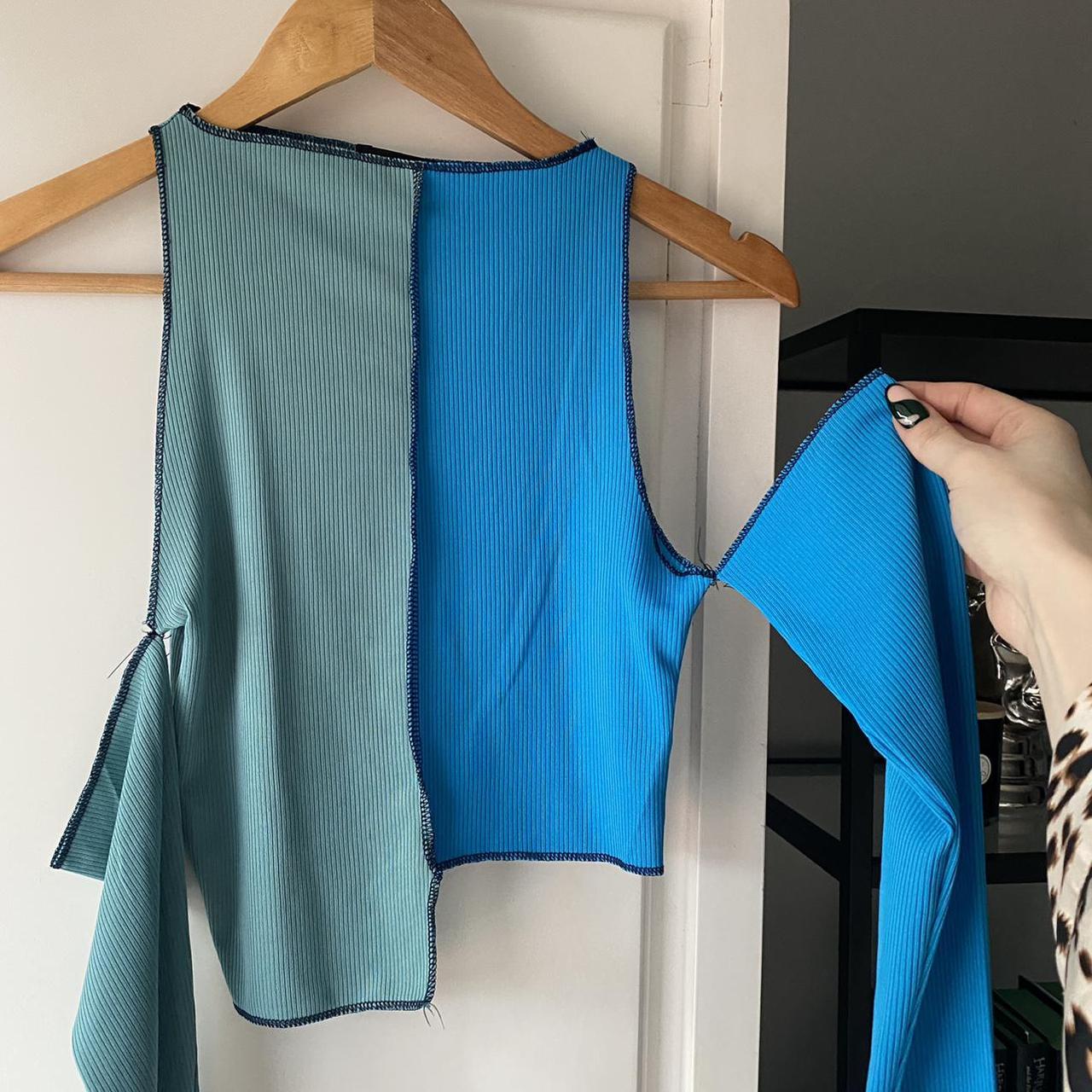 Blue Crop Top with Cut Out Shoulders • Size 8 •... - Depop