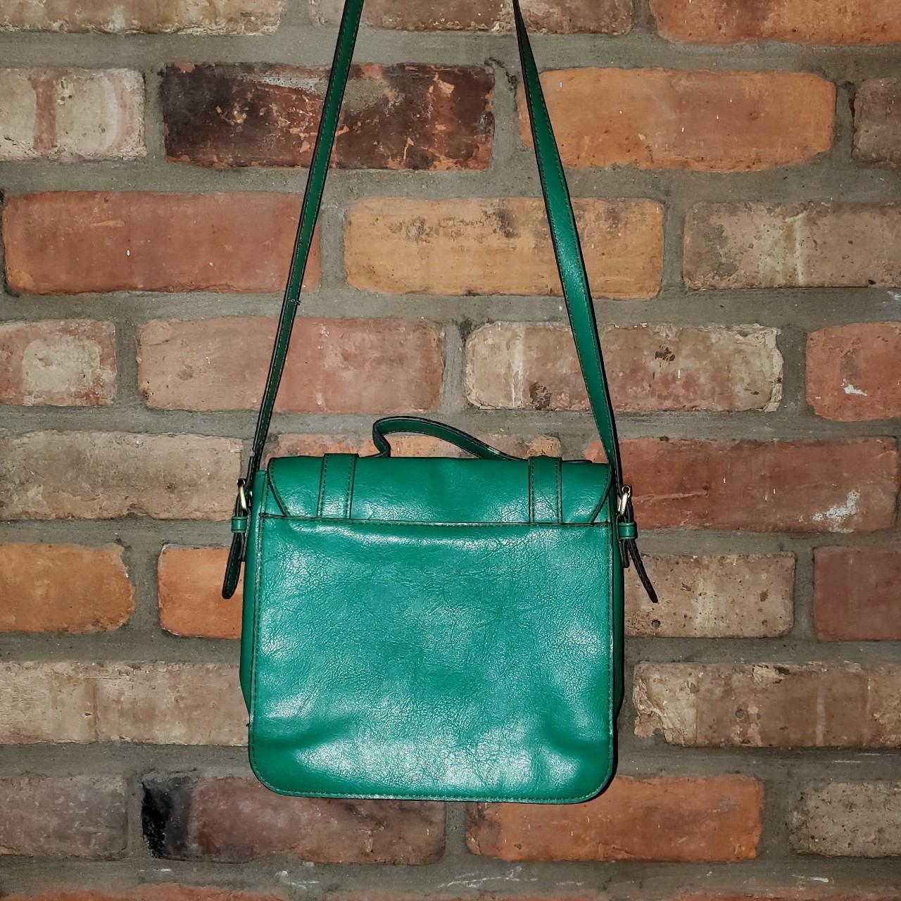 Vintage Green Crossbody Accent Leather Bag.... - Depop