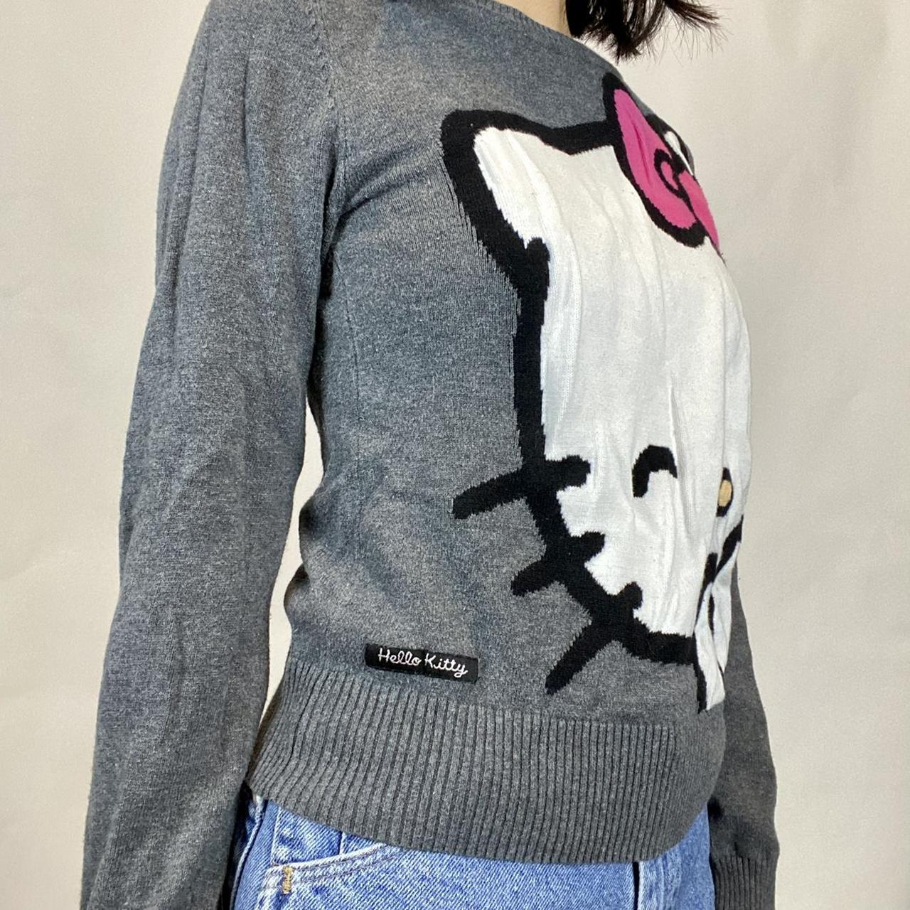 y2k knit hello kitty graphic sweater Grey with a... - Depop