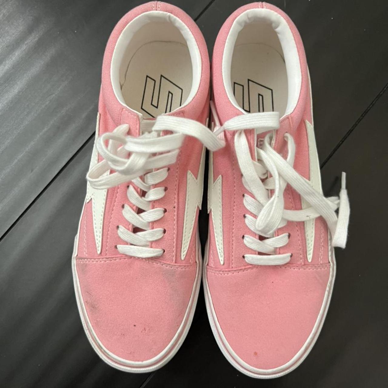 PINK revenge x storms Mens us 7 womens 8.5 little... - Depop