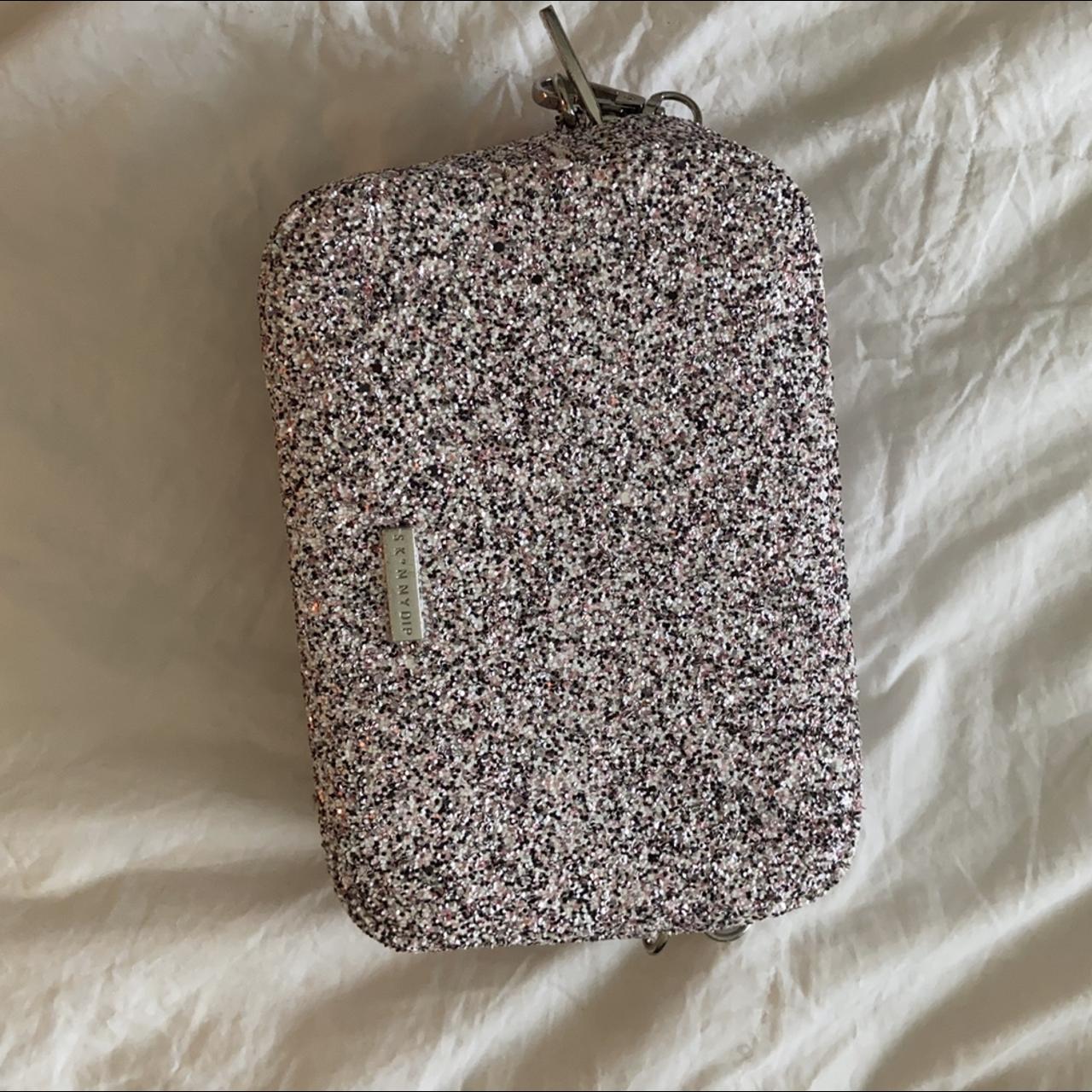 Super duper cute skinny dip crossbody purse that I... - Depop