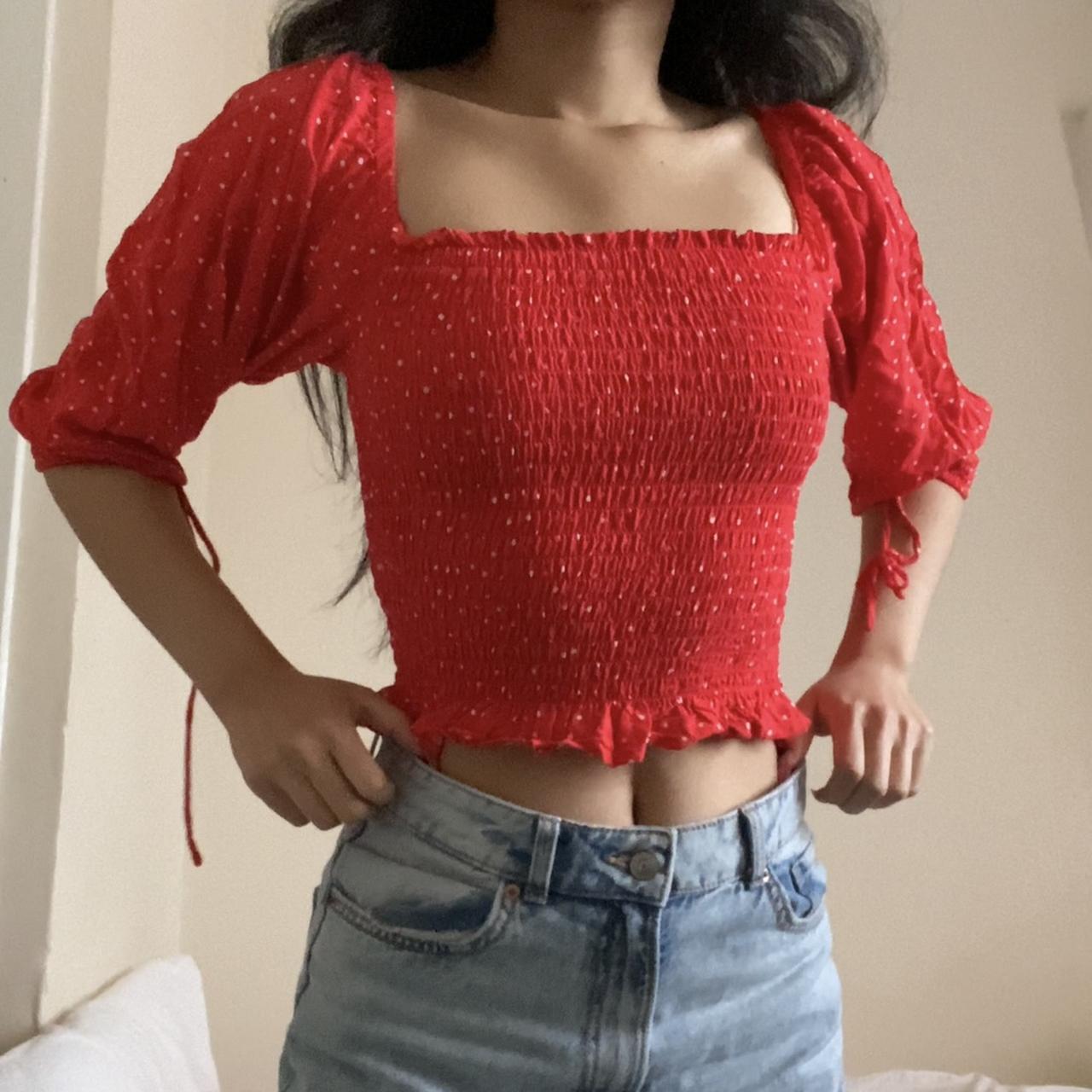 square neck red top would fit sizes 4-8 stretchy... - Depop