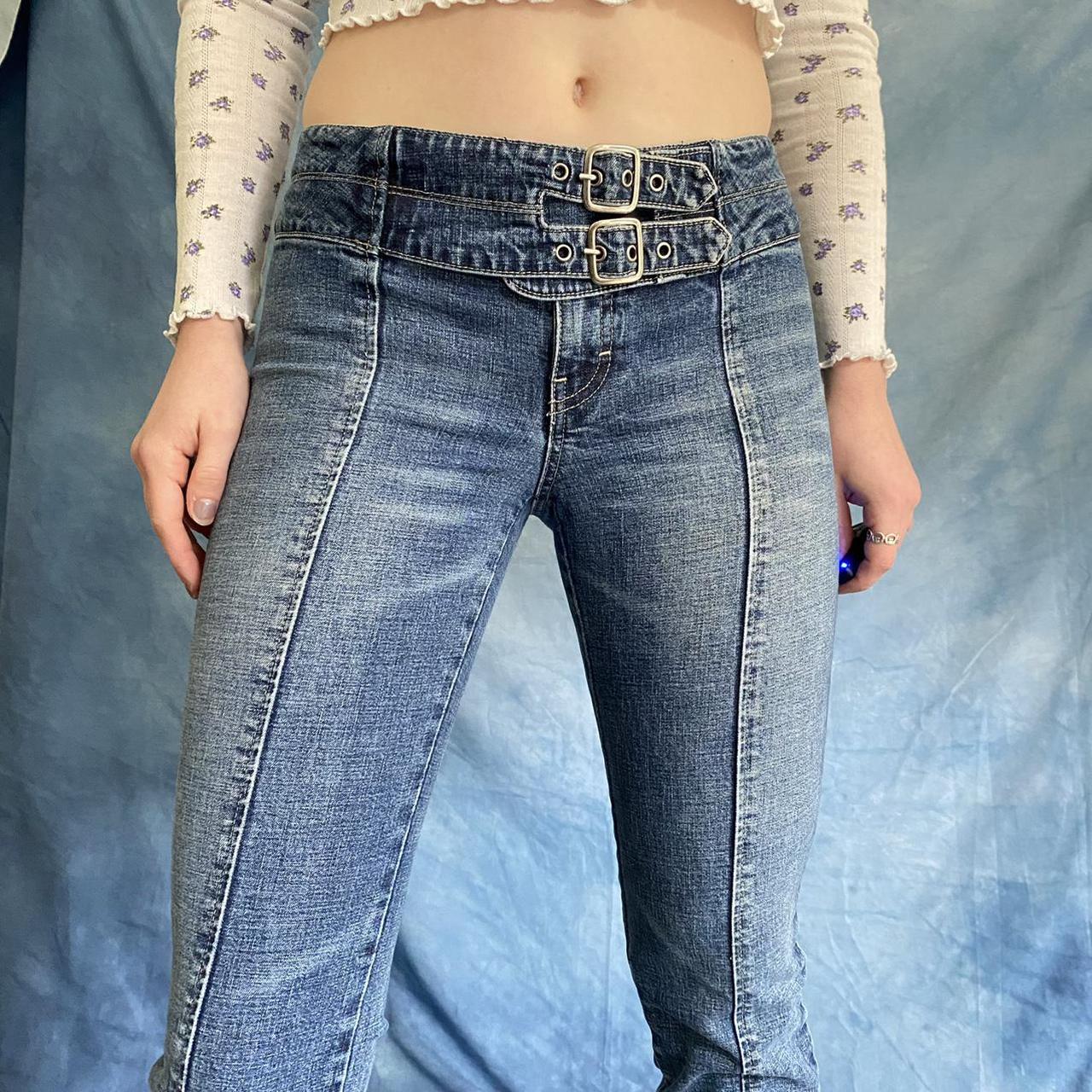 Alex Jeans 🐝 Brand: Fit: 26” W & 38” L #jeans... - Depop