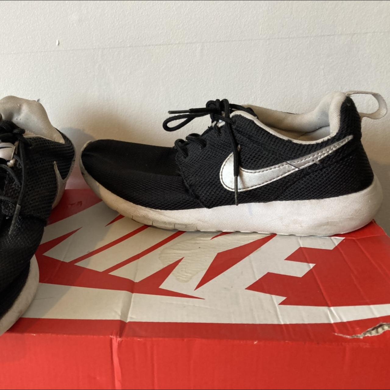 Nike black and white Roche run worn a couple of... - Depop