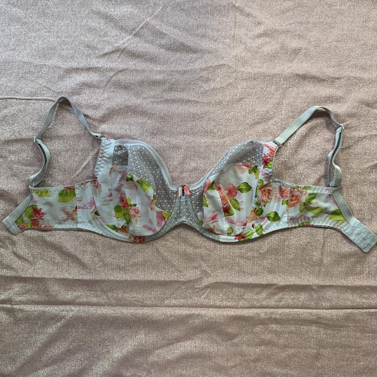 Floral bra from Freya. Size 10G/ 32G. Good... - Depop