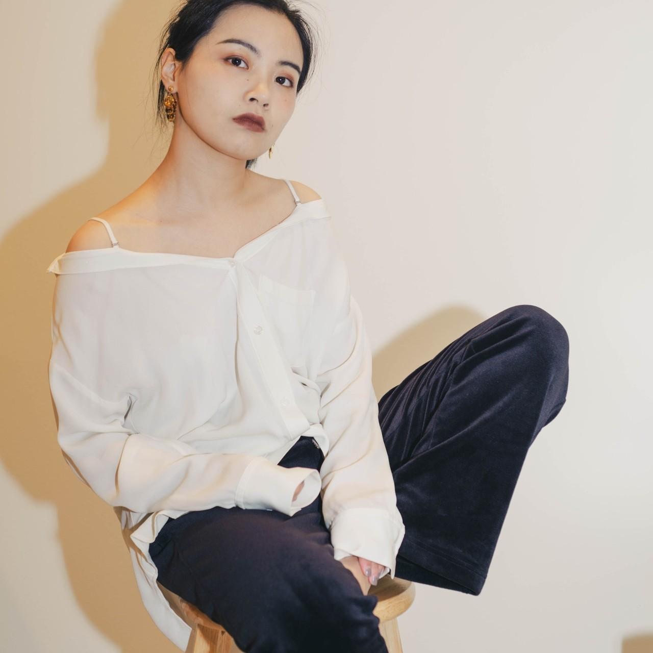 #Theory theory tamalee silk shirt #lvory size: s/p... - Depop