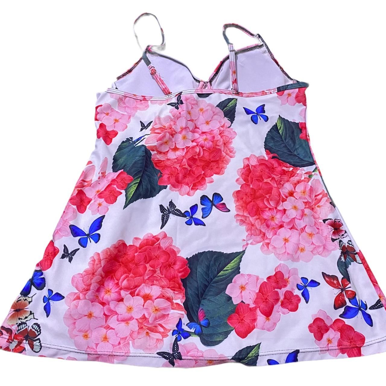Butterfly & flower tankini top Stunning design with... - Depop