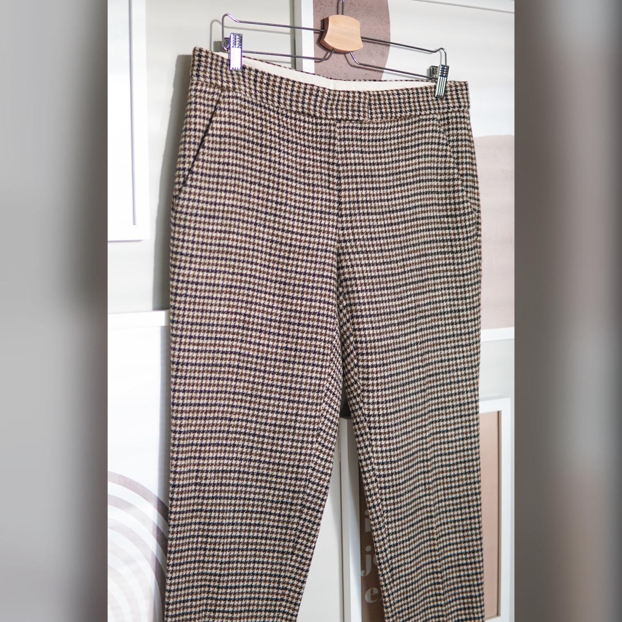 Brown houndstooth pattern wool-feel pants. These... - Depop
