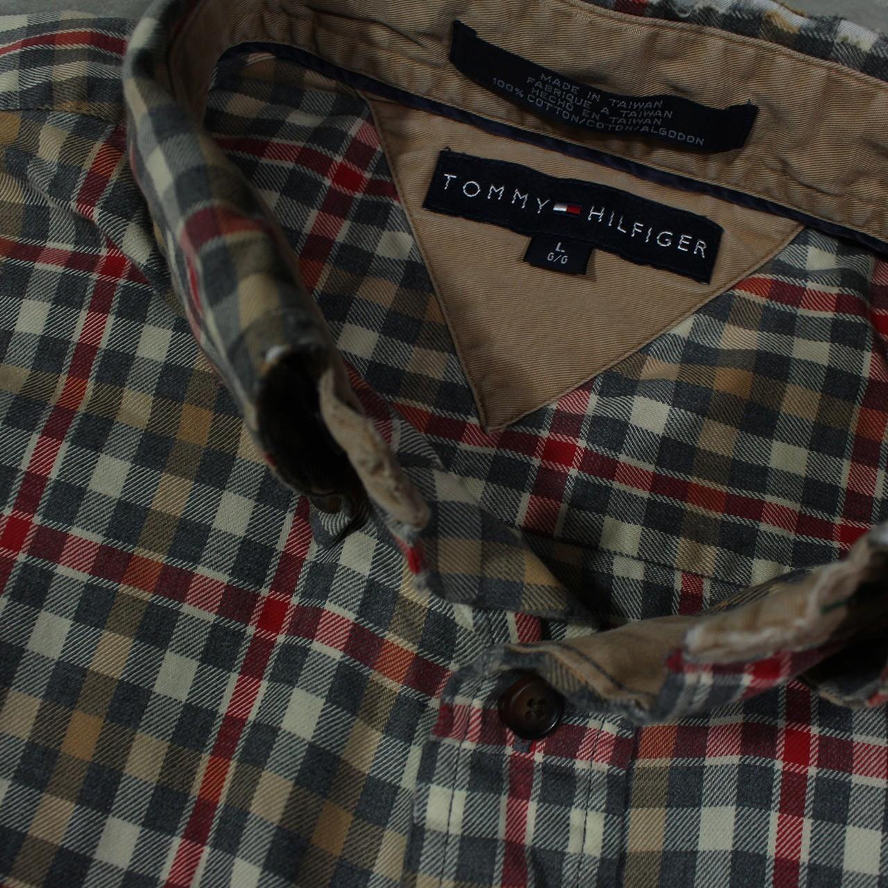 Vintage Tommy Hilfiger distressed flannel Sz L Alot... - Depop