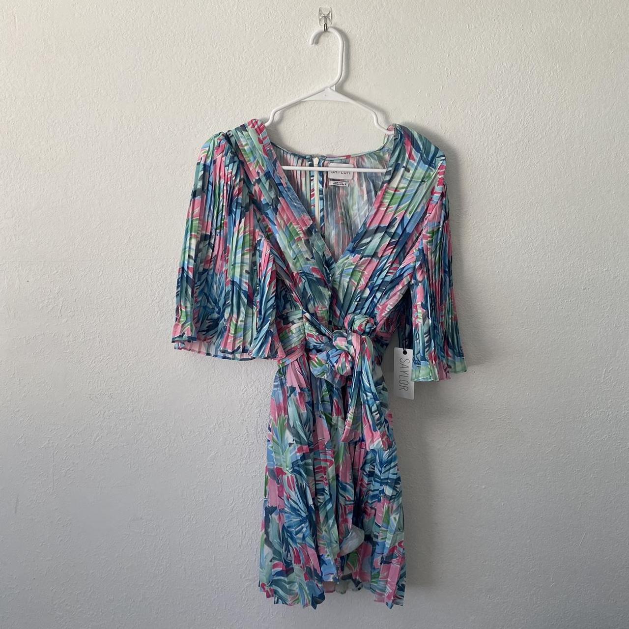 beautiful dress from saylor size S brand new, never... - Depop