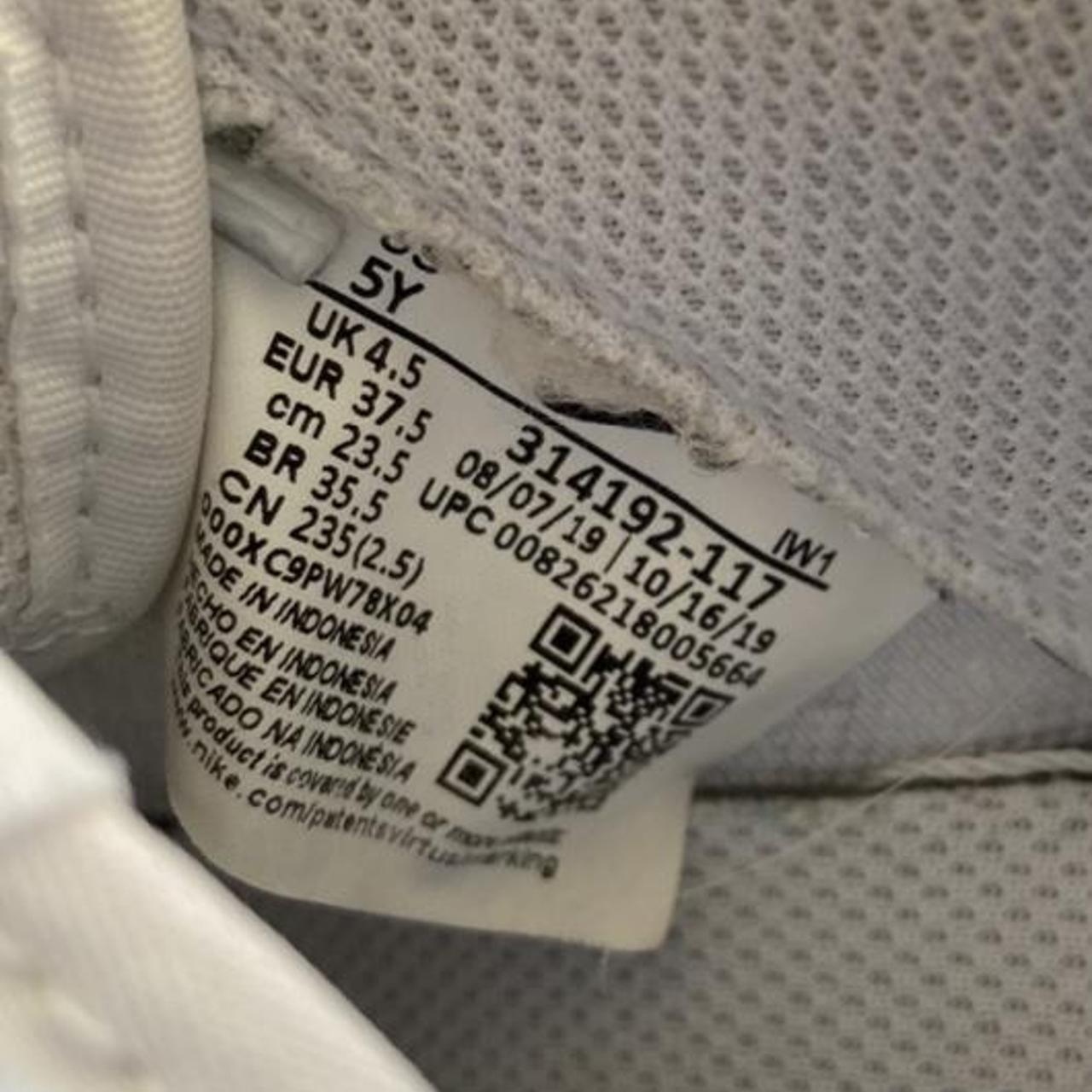 Nike Women's White Trainers | Depop