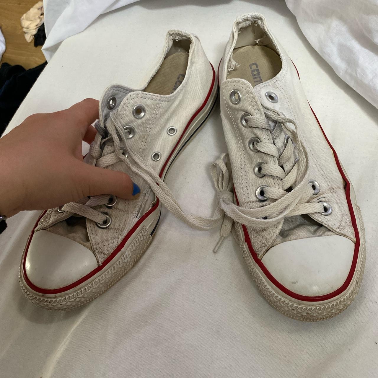 White low top converse Very tatty but perfect for a... - Depop