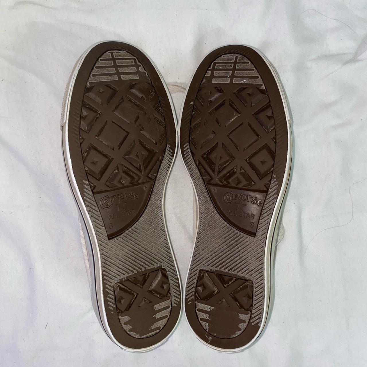 White low top converse Very tatty but perfect for a... - Depop