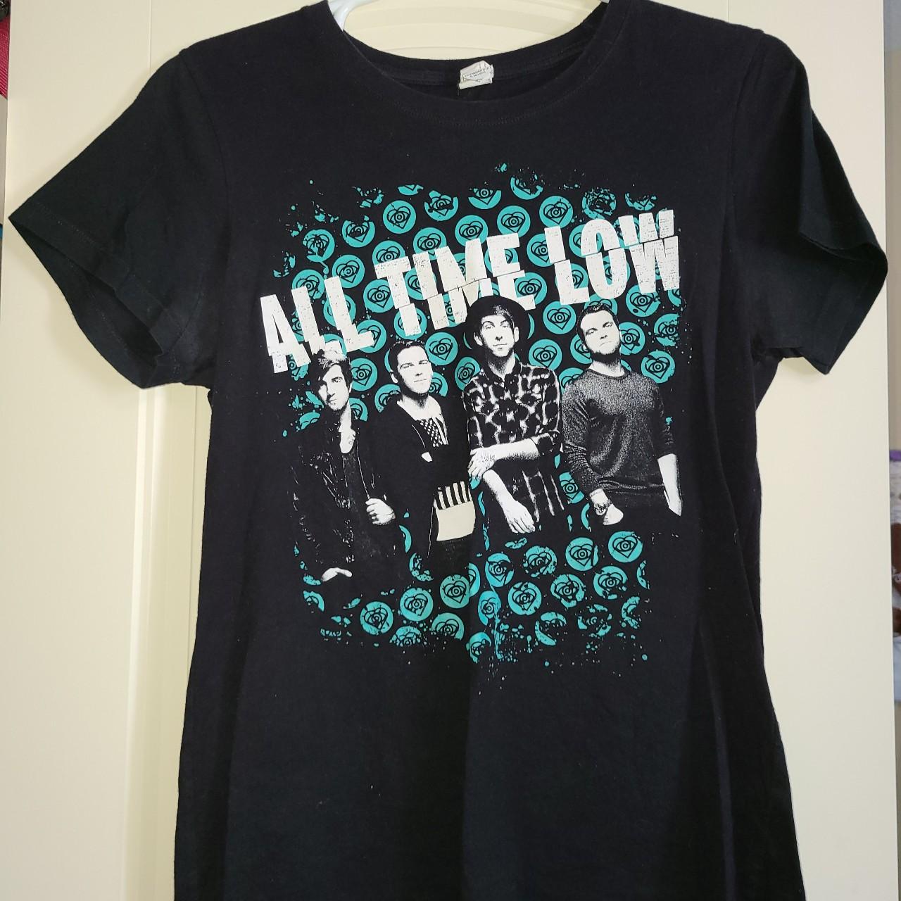 All time low tee from hot topic! - Worn generously... - Depop