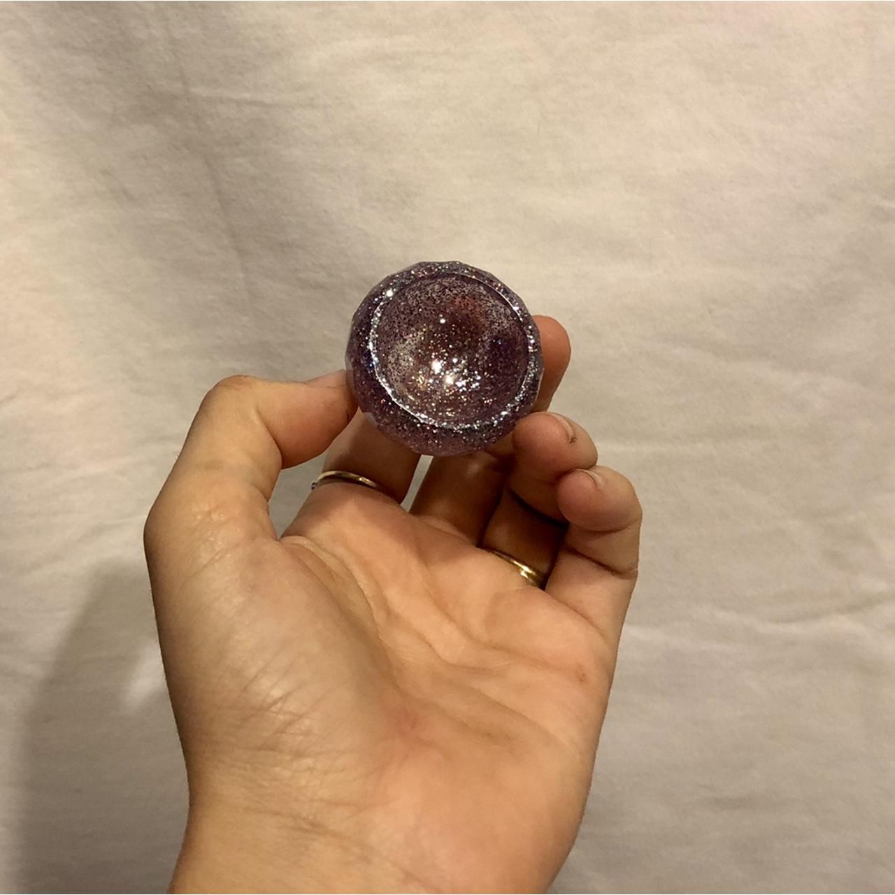 tiny little resin bowl!! perf for rings or earrings - Depop