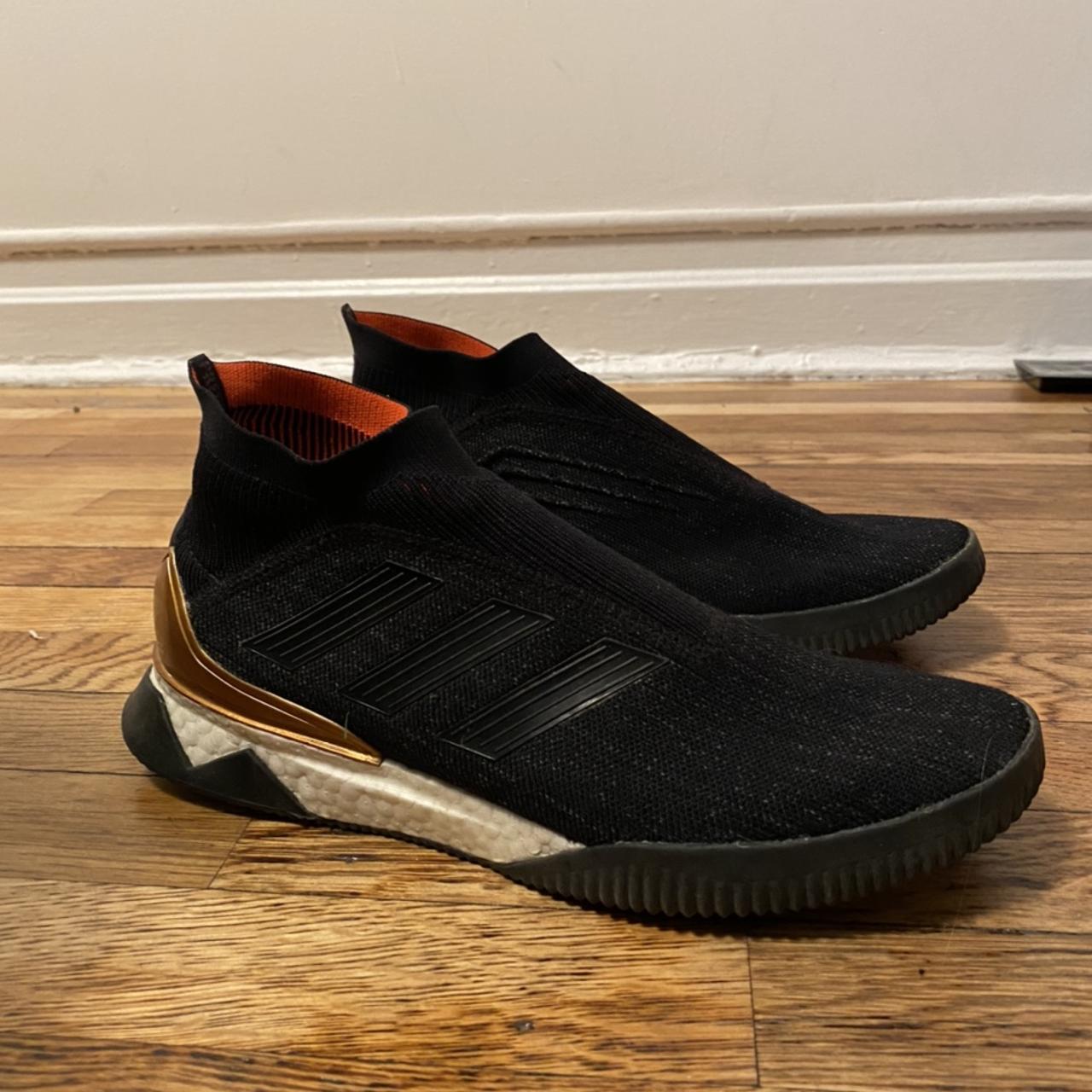 ADIDAS PREDATOR BOOST INDOOR SHOES 9.5 Great shape... - Depop