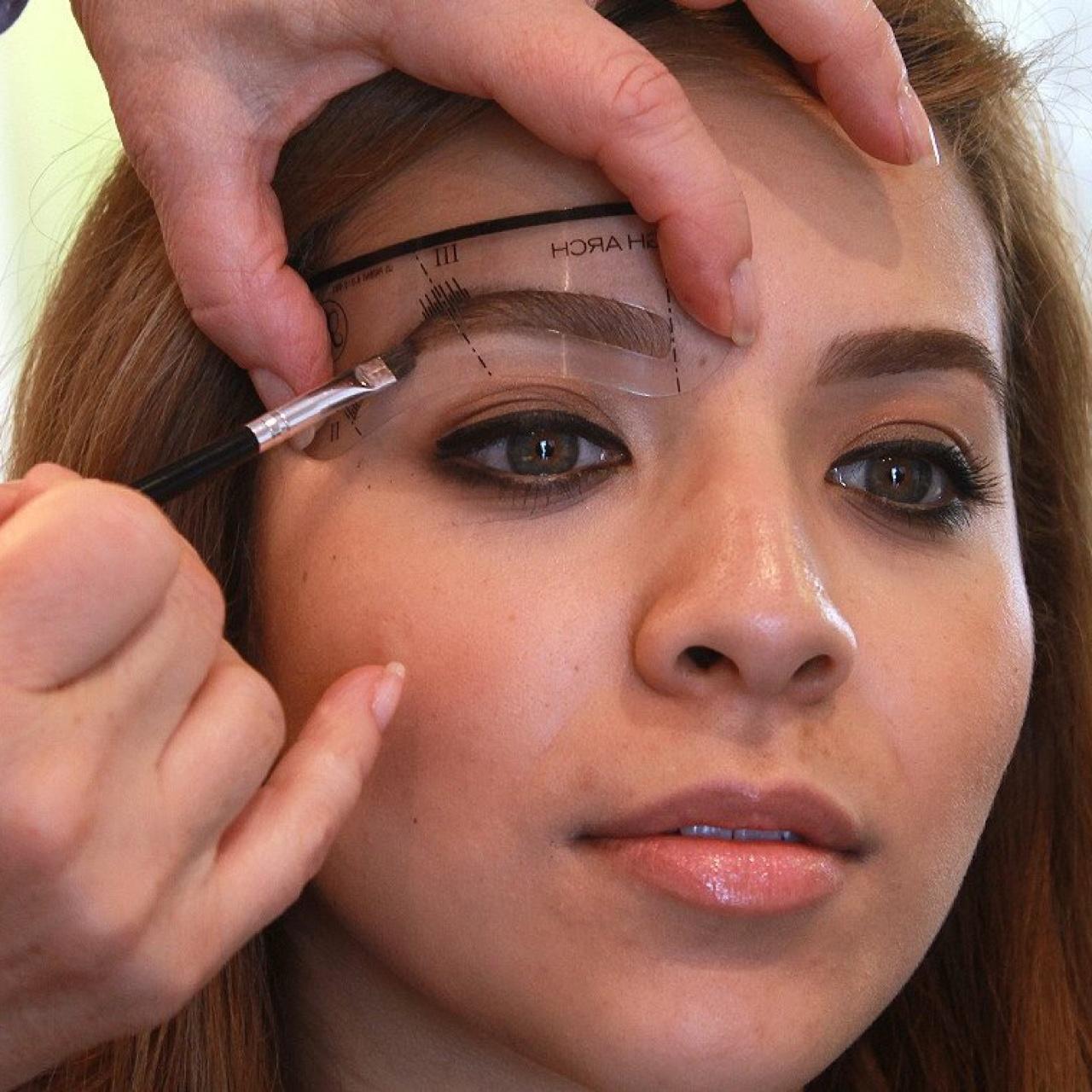 Perfect eyebrows shape tool, helps you create... - Depop