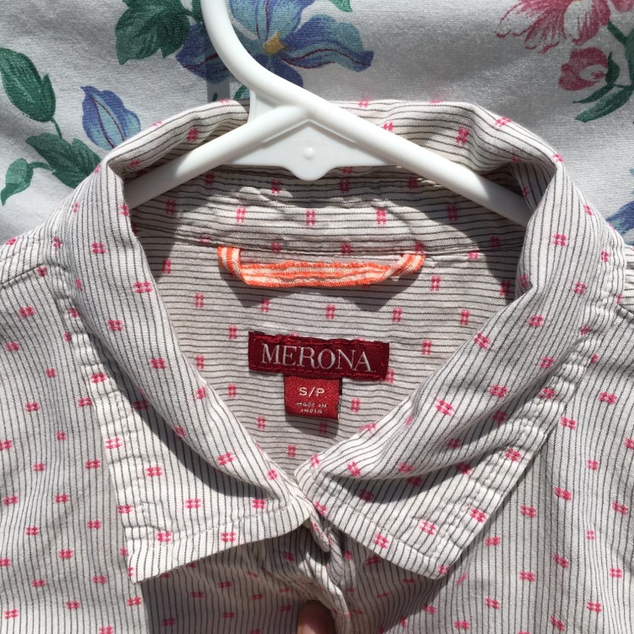 Merona off white/beige & pink flower design Size... - Depop