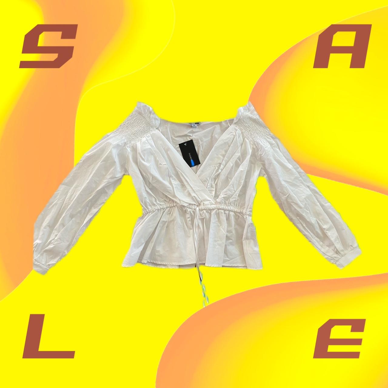 NEVER AVERAGE TOP BY FASHION NOVA Unworn Tags still... - Depop