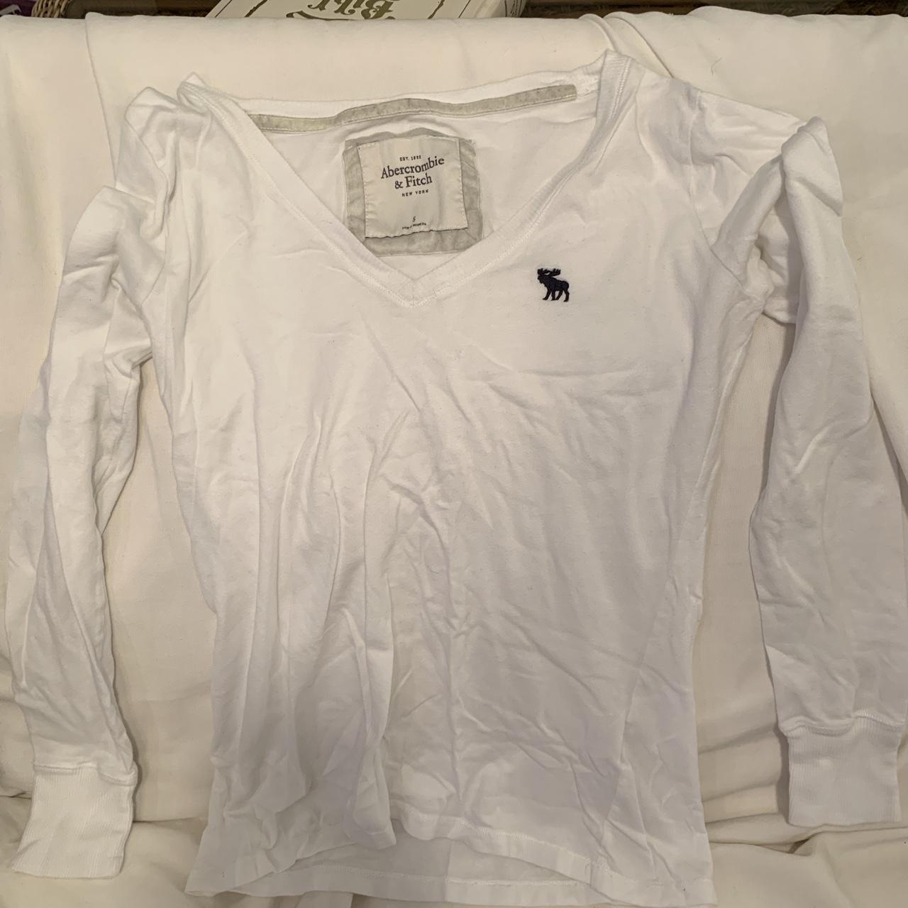 Abercrombie and Fitch white long sleeve top size small - Depop