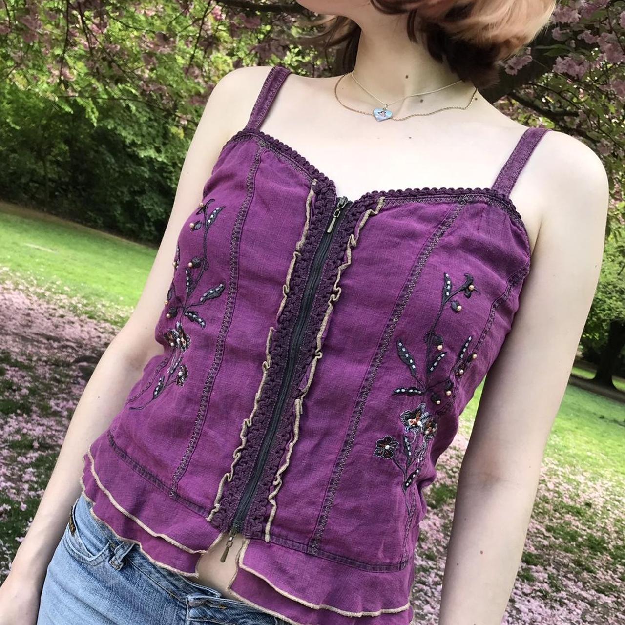 🍇berry Coloured Medievalcore Corset With Beautiful Depop