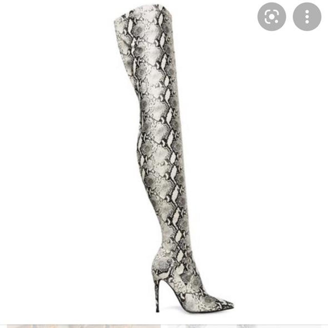 Steve Madden Snake skin boots— lightly worn, fitted,... - Depop
