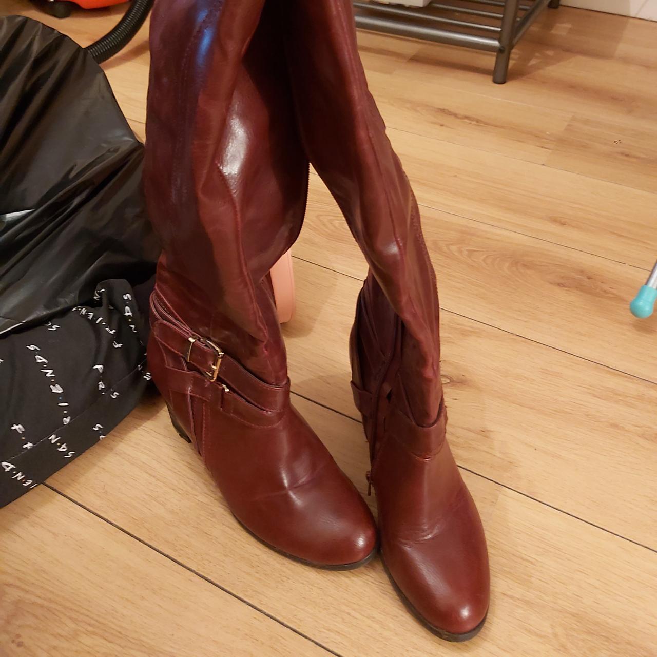 Red fur lined boots worn once stunning on bought in ... - Depop