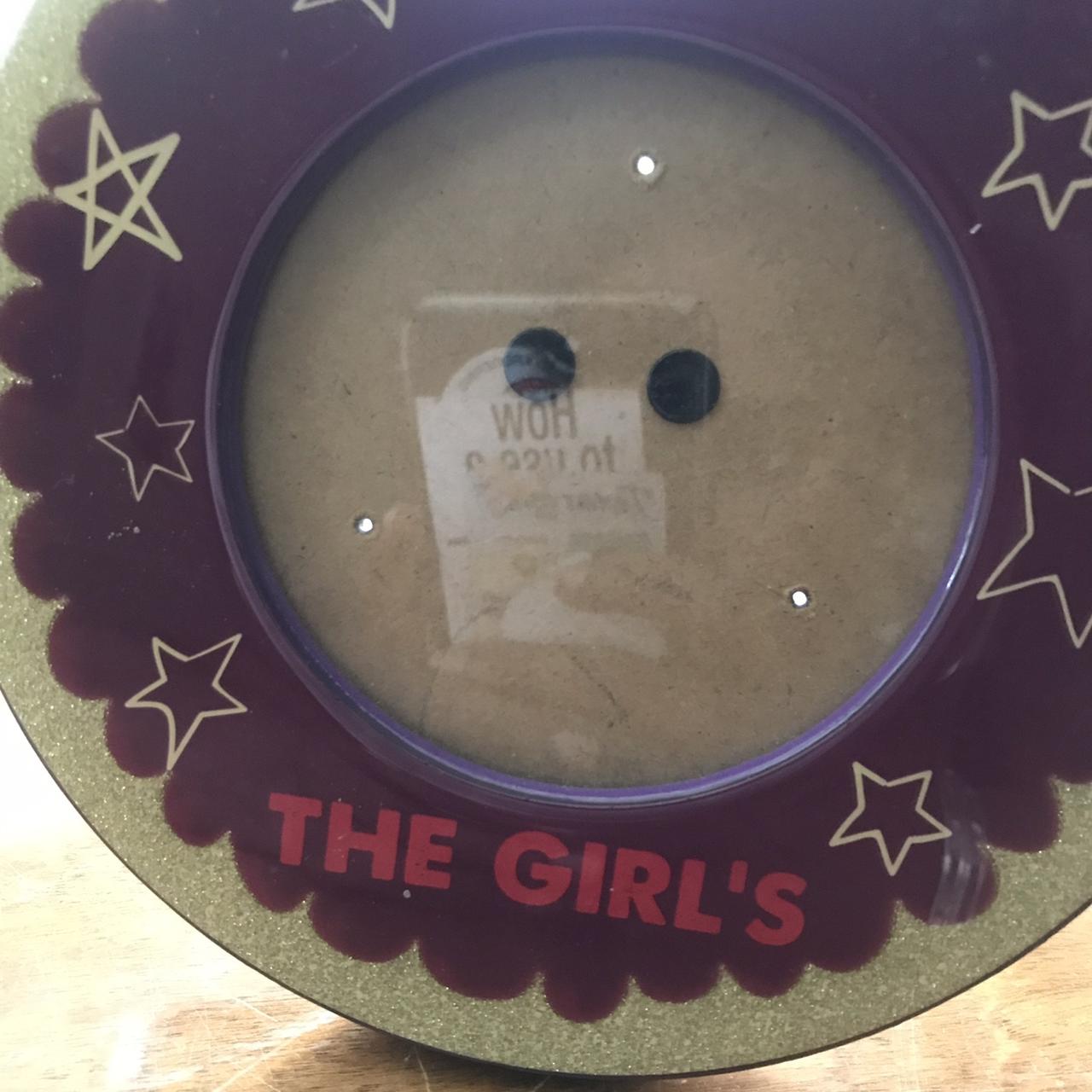 Y2K picture frame for you and your BFF