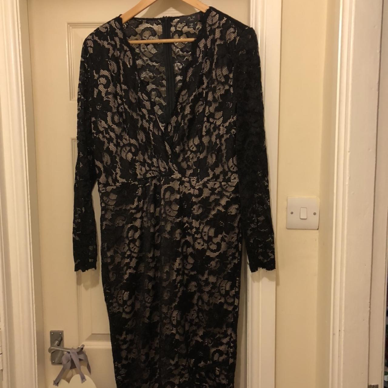 Ax Paris dress very flattering and super comfy, size 18 - Depop