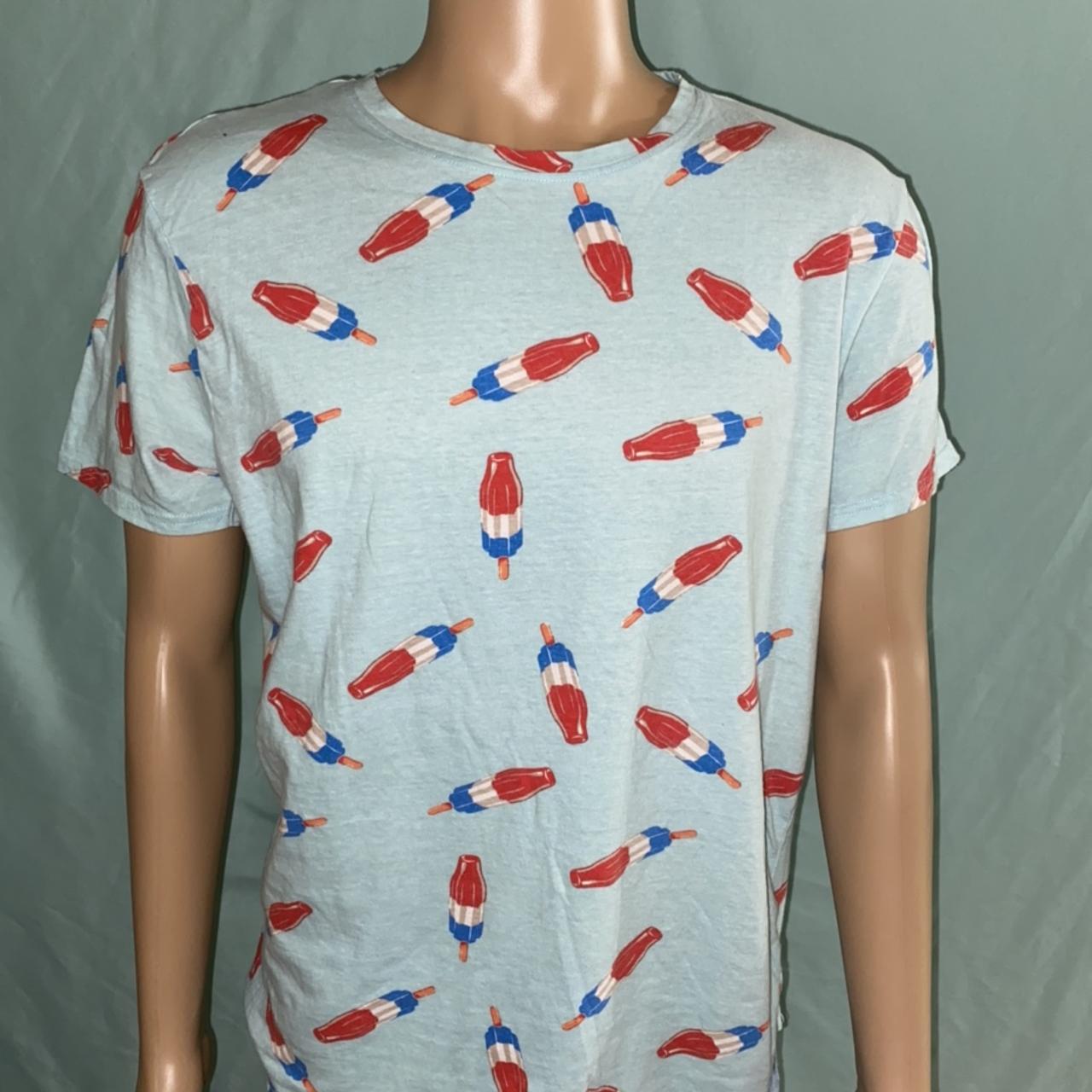 Rue 21 Men's Red and Blue T-shirt | Depop