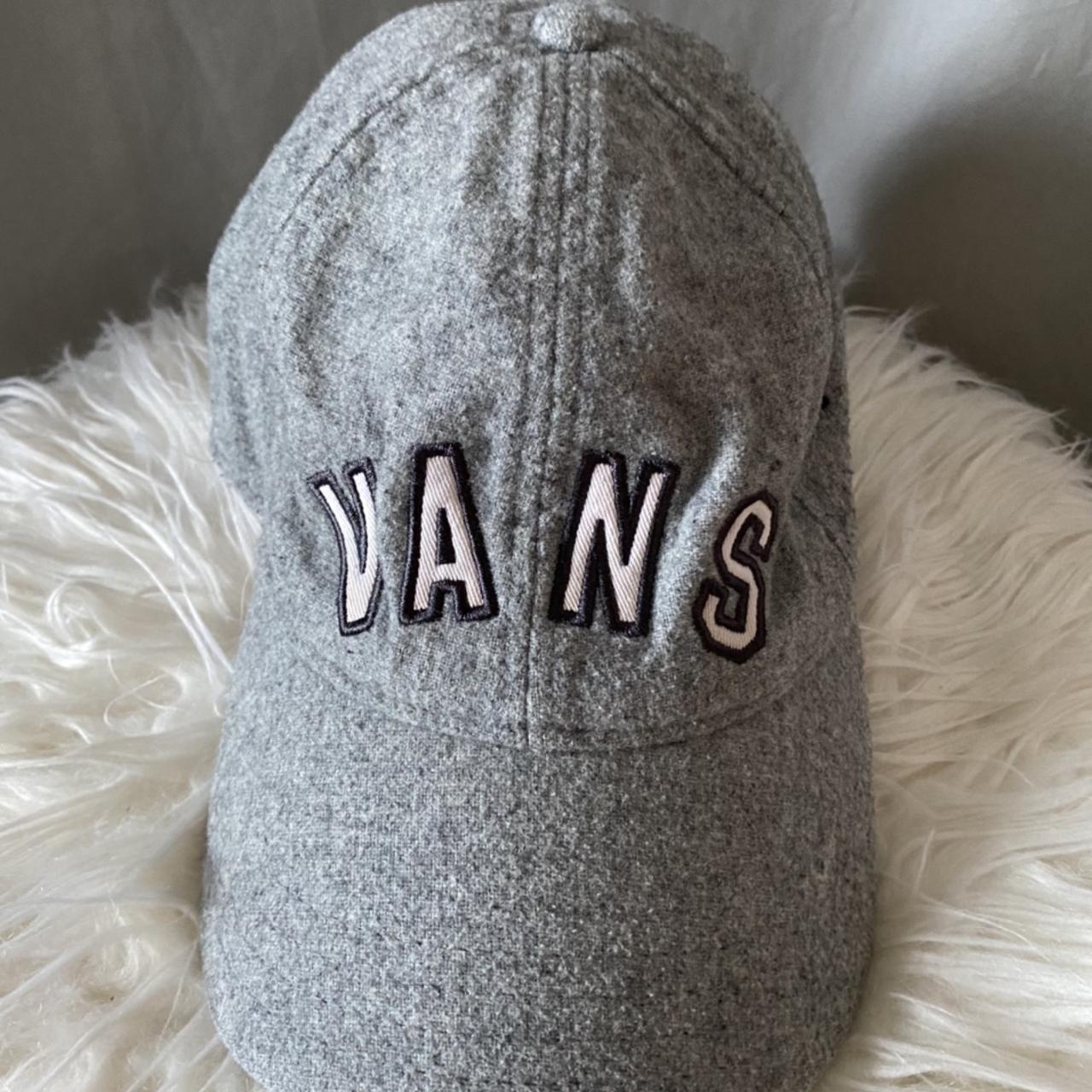 Soft Grey Vans hat Used Condition only worn a