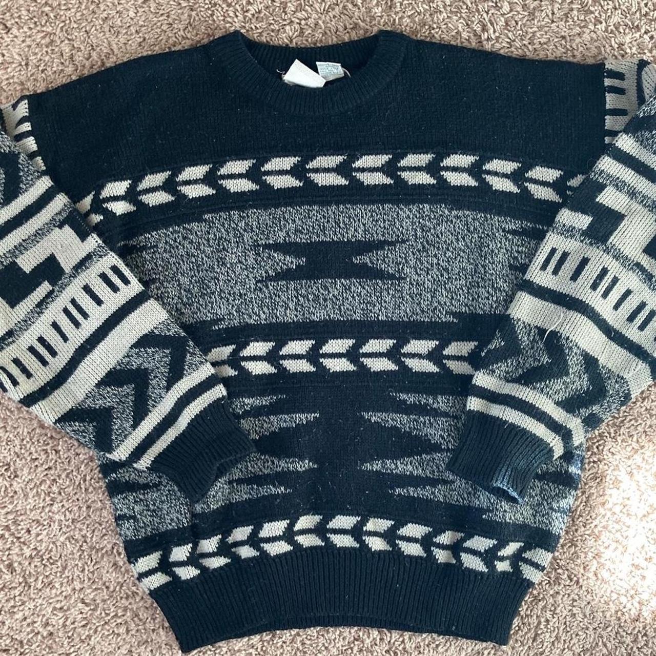 Black and White Aztec Sweater 1 small pull in the... - Depop