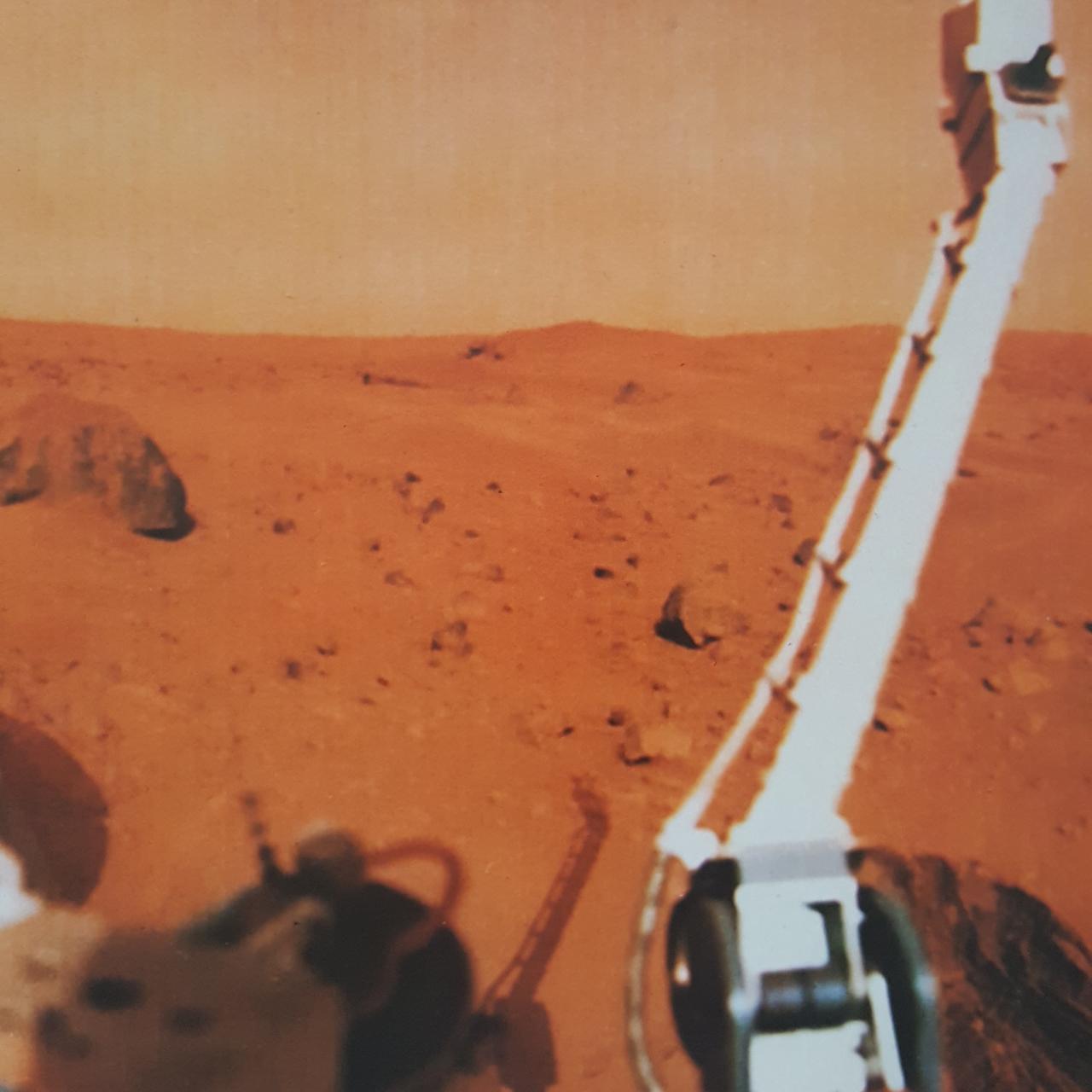 IMAGES FROM SPACE THE CAMERA IN ORBIT DRAMATIC AND... - Depop