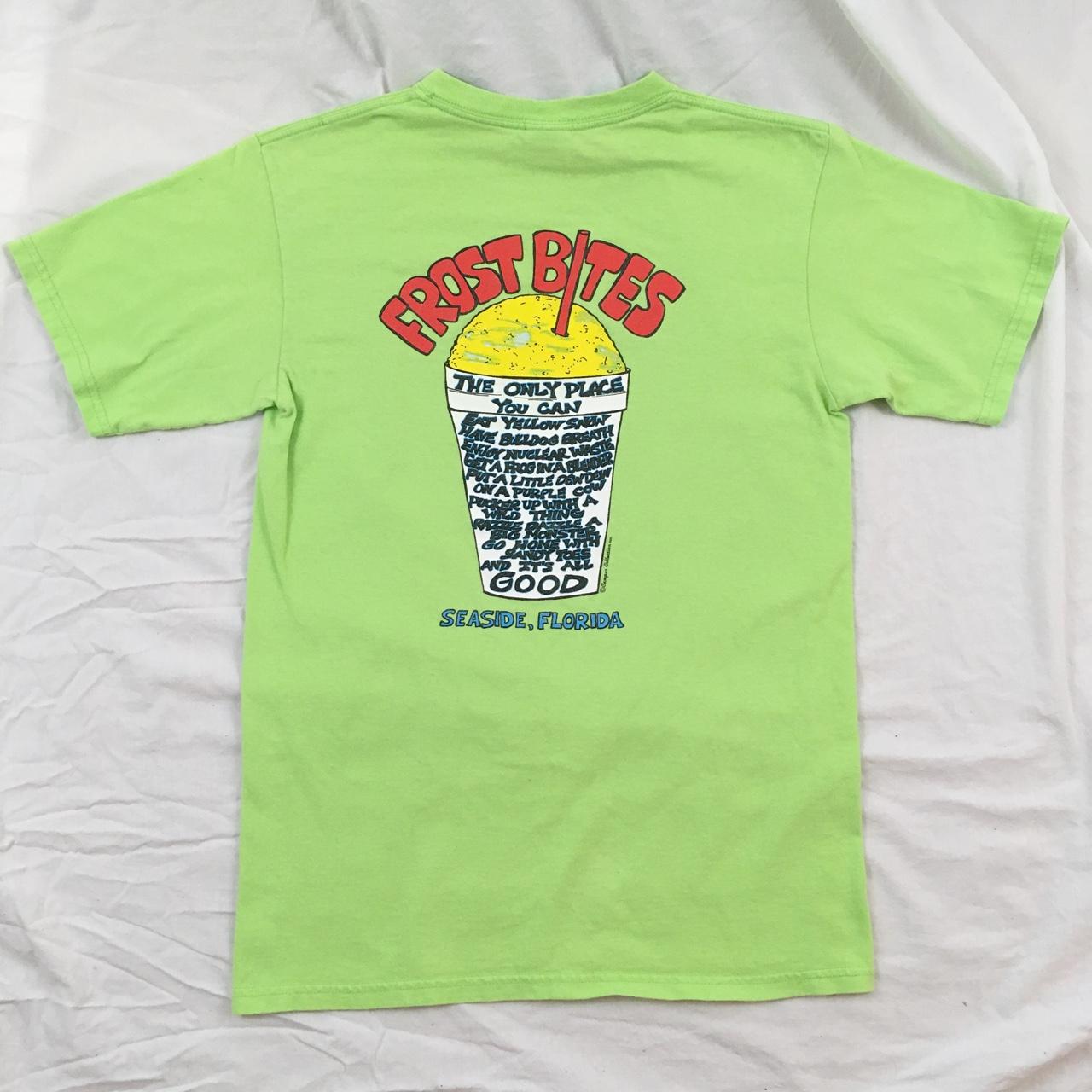 Men's Red and Green T-shirt | Depop