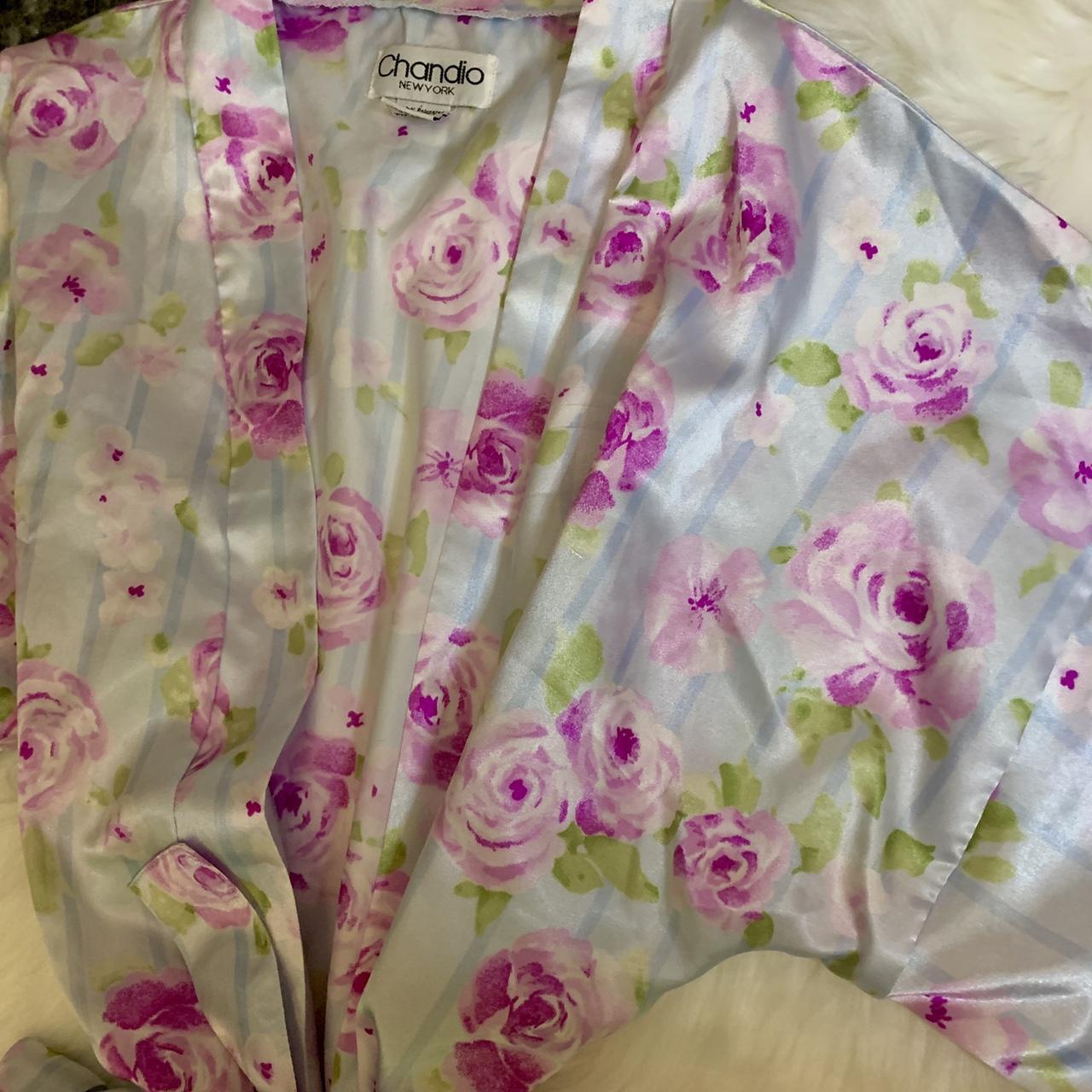 Cute pink floral silk robe with sash by Chandio... - Depop