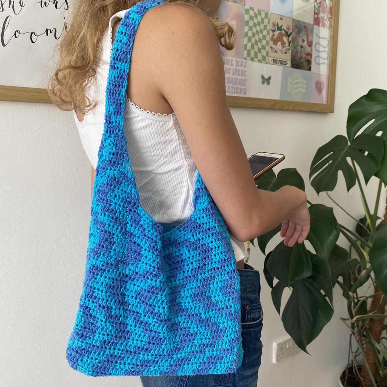 wavy crochet tote bag handmade 100% cotton already... - Depop