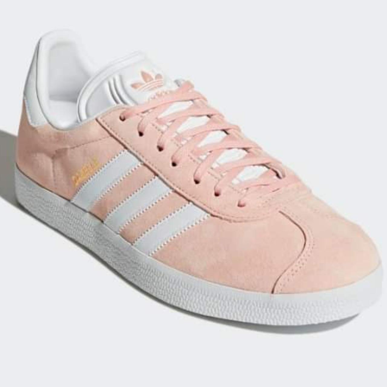 Adidas Women's Pink Trainers | Depop