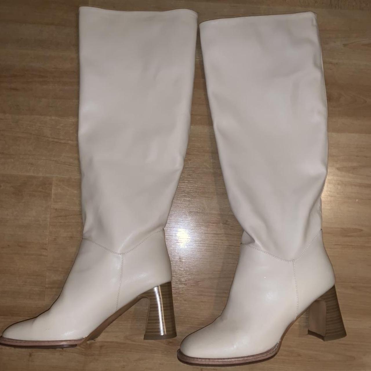 cream/ white knee high boots size 7!! barely worn... - Depop