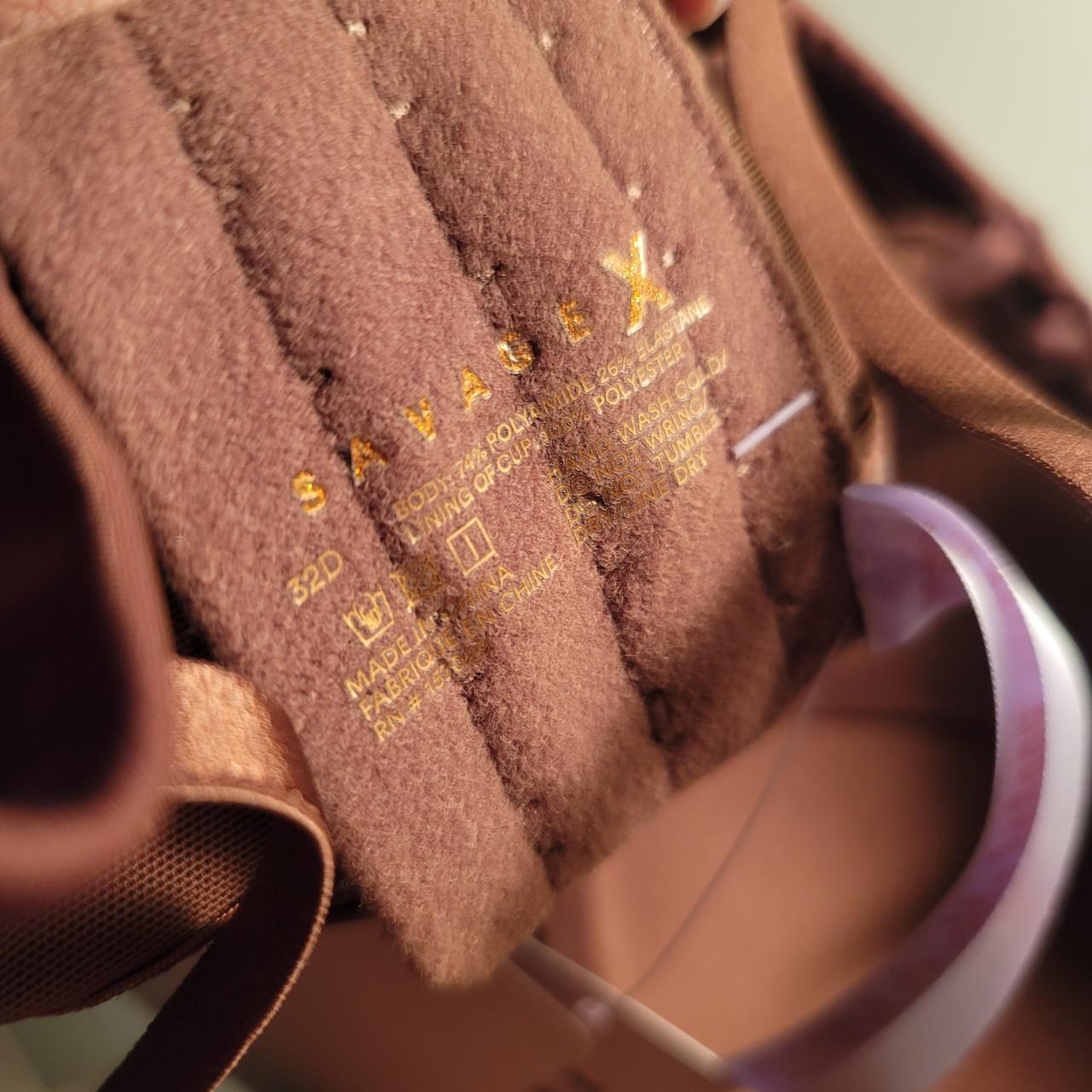 Rihanna Savage Fenty Bra SIZE 32D (fits like 30D) - Depop