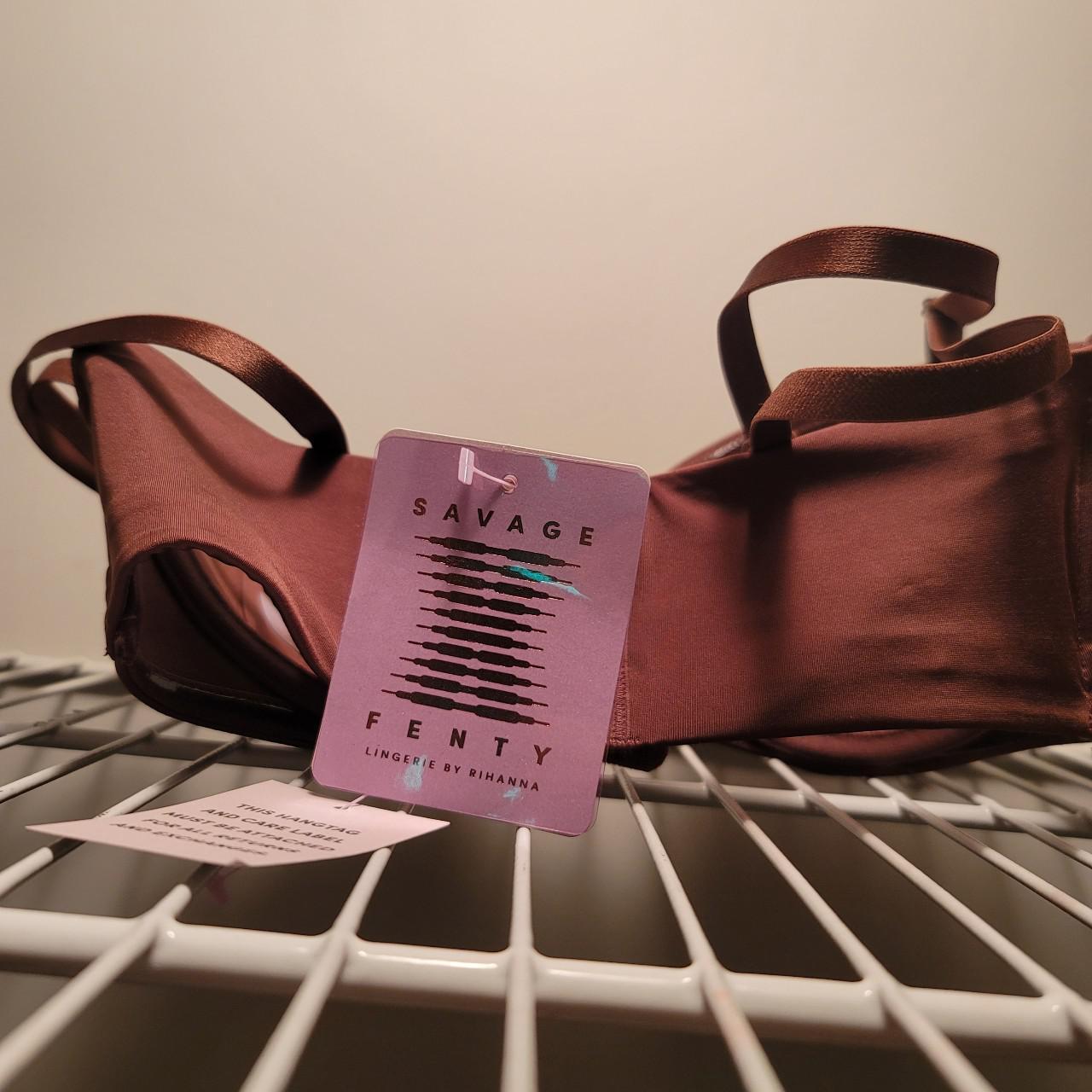 Rihanna Savage Fenty Bra SIZE 32D (fits like 30D) - Depop