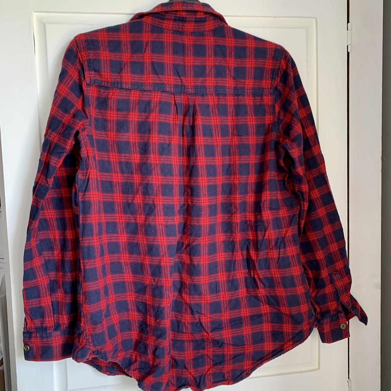Red and navy checkered shirt Great condition Size... - Depop
