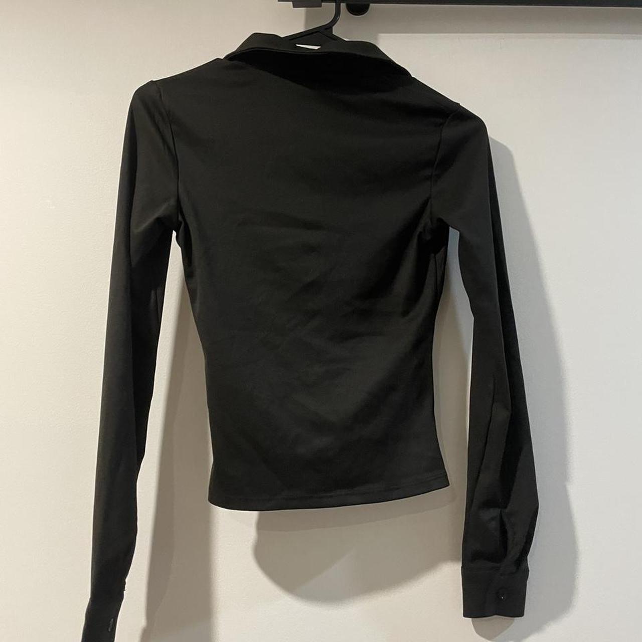 Adika scrunched long sleeve button up Perfect... - Depop