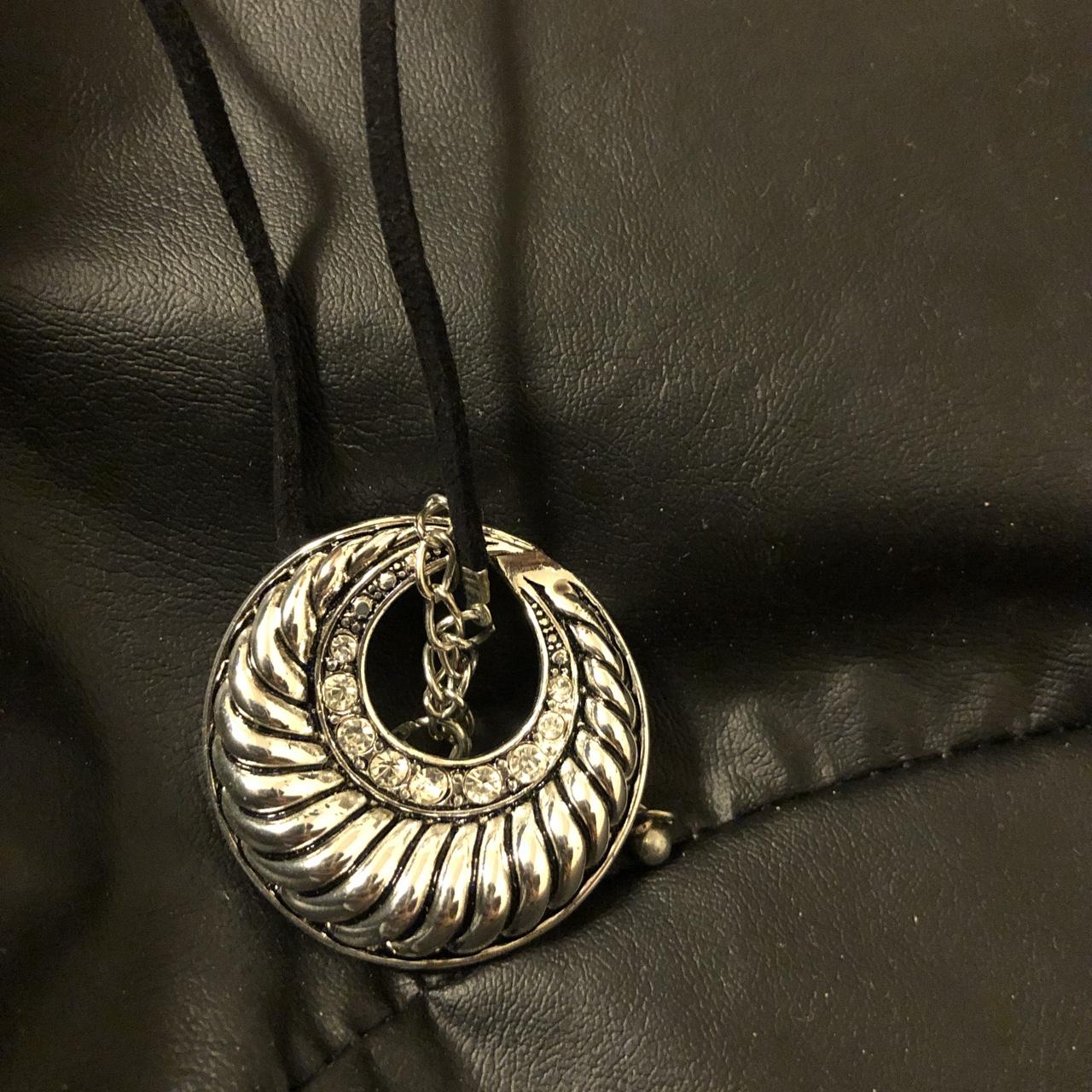 Round studded locket. Beautiful design. - Depop