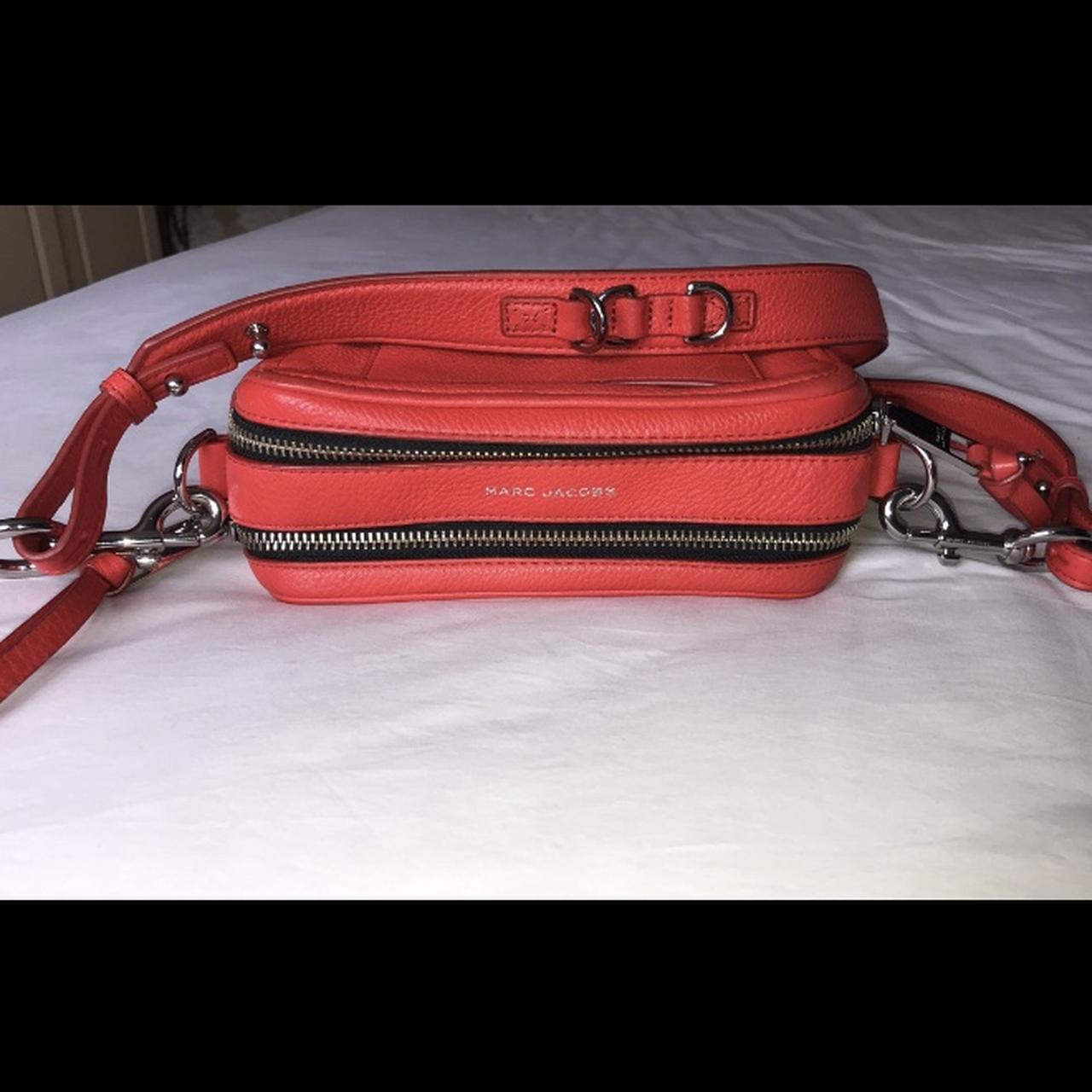 🍓Marc Jacobs coral pink snapshot bag. Excellent... - Depop