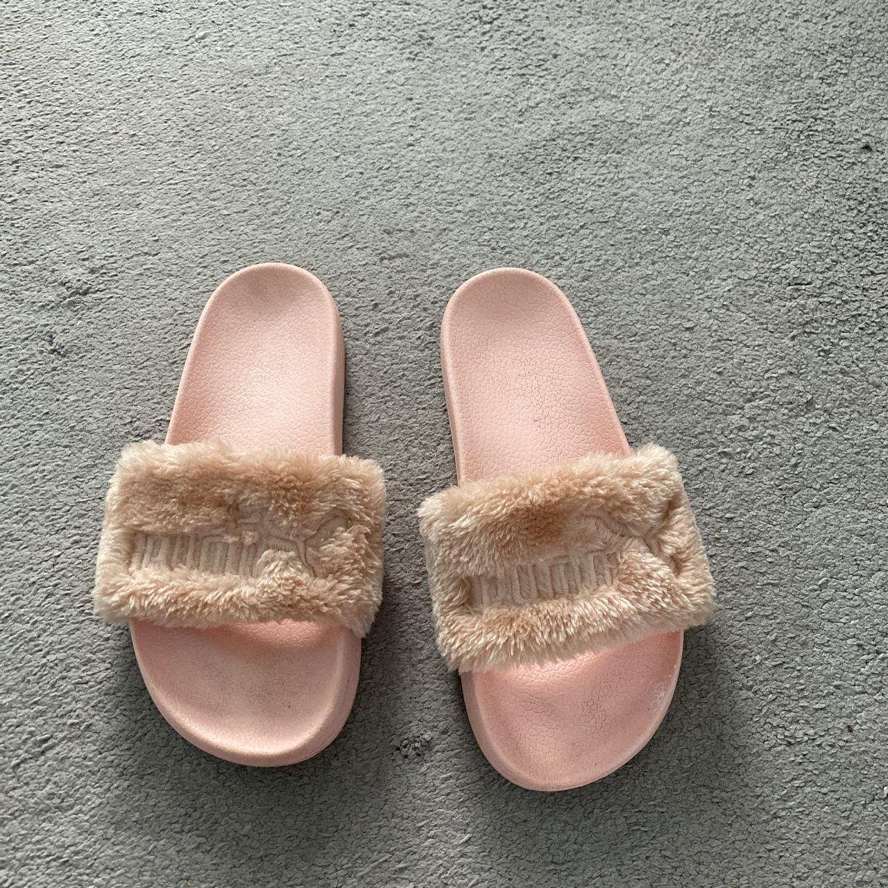 Fluffy Fenty Puma Slides UK 6 but quite a small 6... - Depop