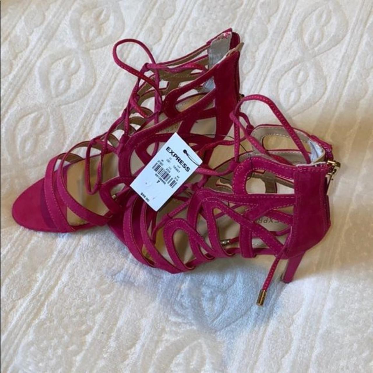 New With Tags express heels size 7 - Depop