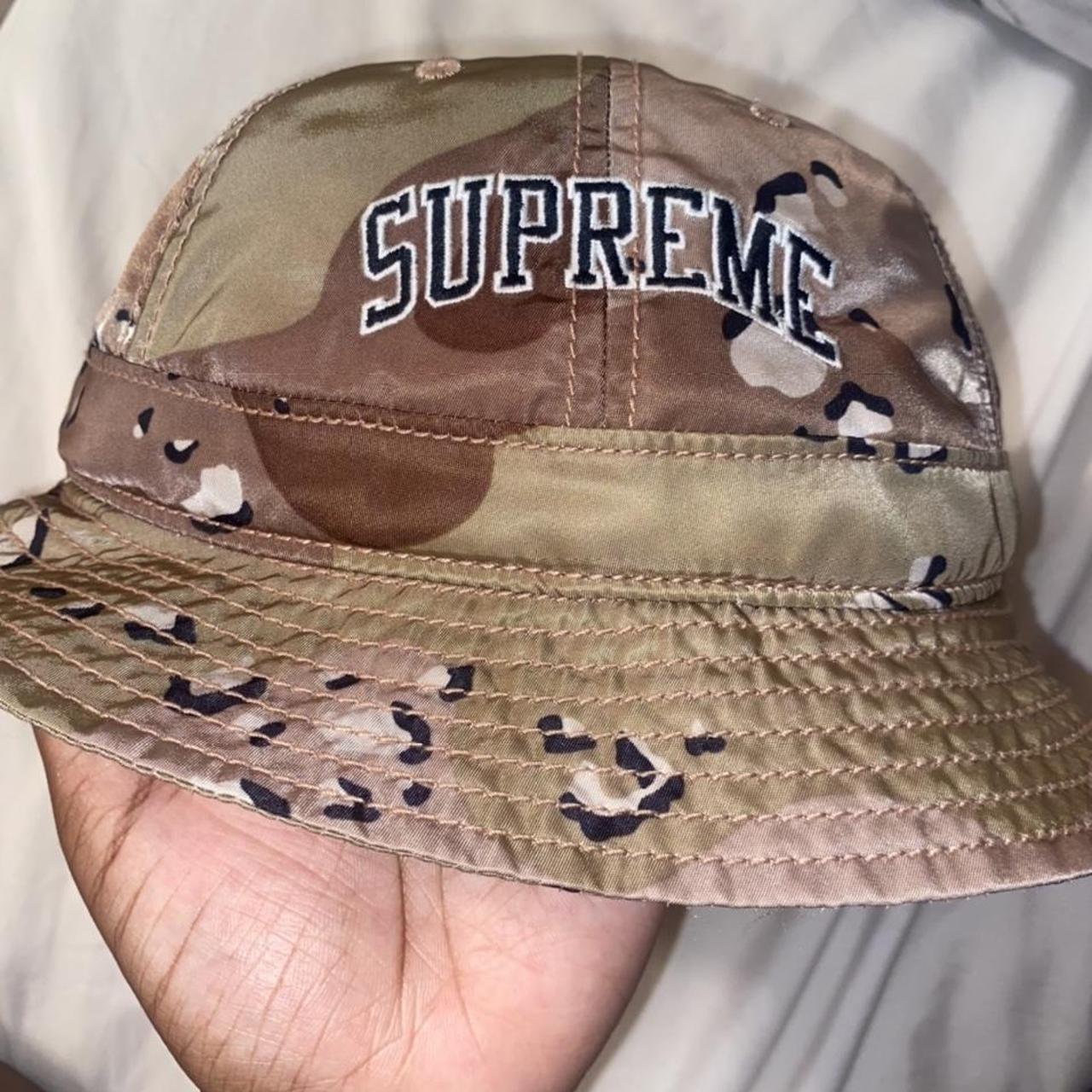 Supreme bucket hat - Depop