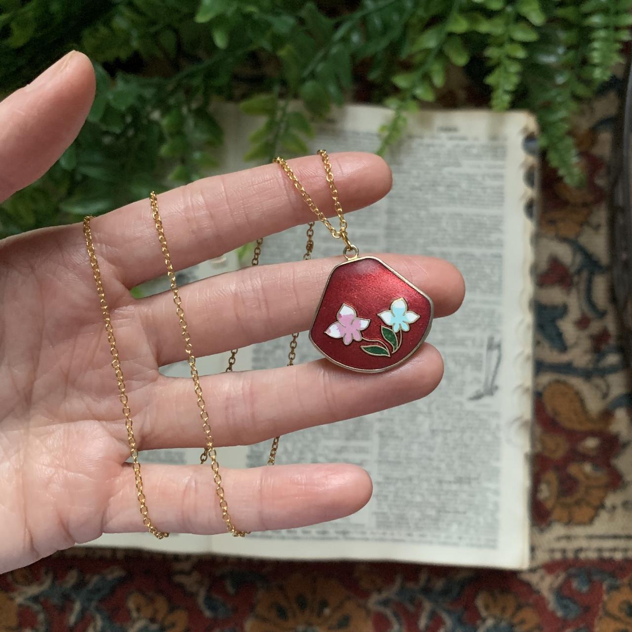 Victorian Flower Amulet 🌷🍃 The most stunningly... - Depop