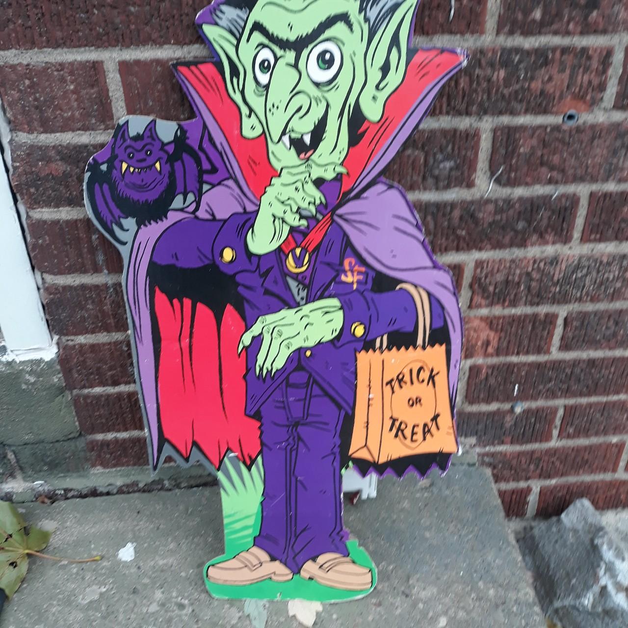 Vintage cardboard Dracula cutout. Good shape.... - Depop