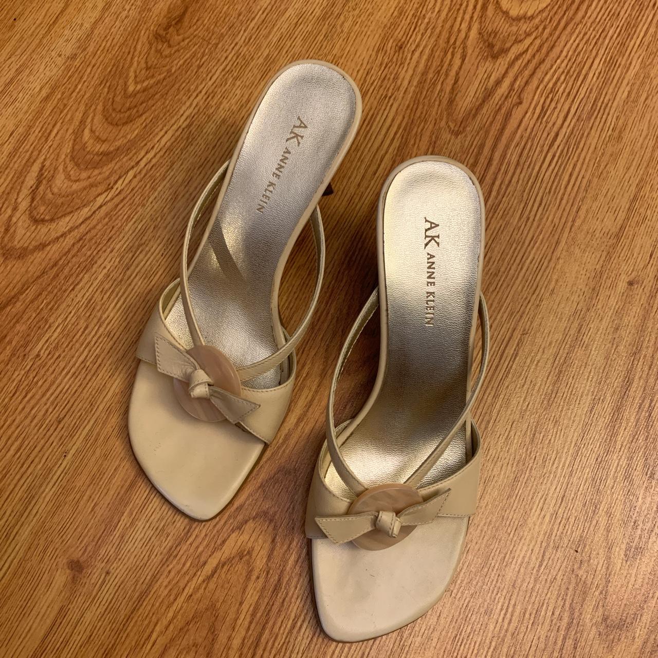 Anne Klein Women's Cream Courts | Depop